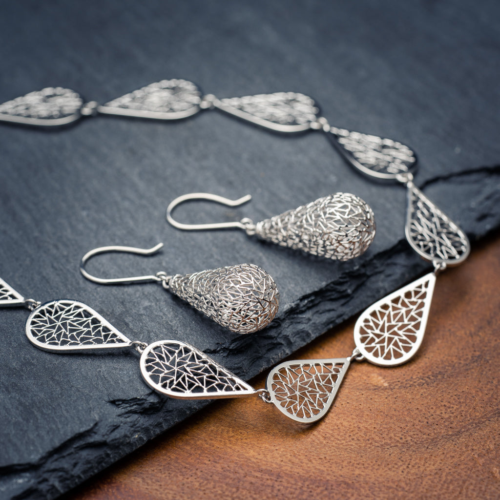 Raindrop Jewelry Set: A Celebration of Natural Forms – Baiyang Jewelry